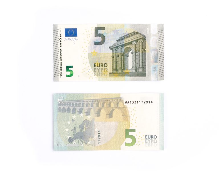 What You Need to Know About Currency in Italy